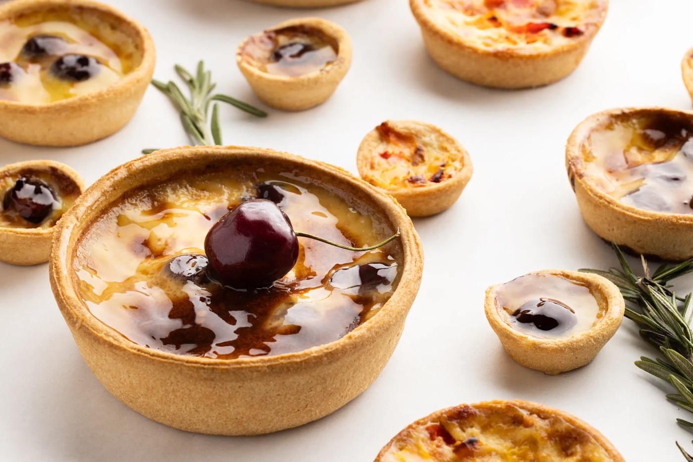 Hot Drinks & Cozy Treats